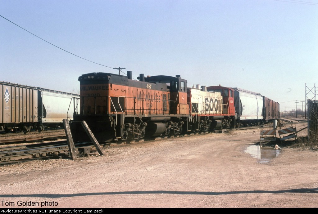 MILW 487 and SOO 1518